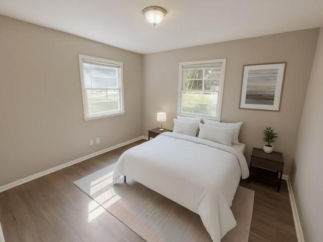 Live in Baker Hills, Close to Marta Stop, Six F