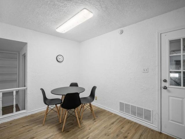 Live in Beverly Oaks, a 11 minute walk to transit