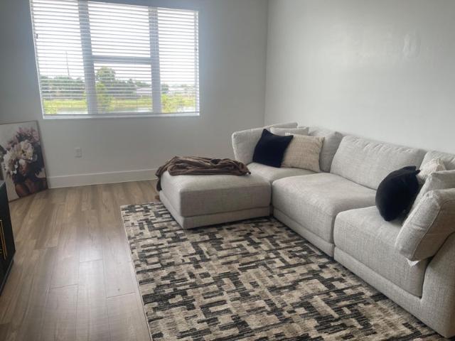 Live in Cape Coral close next to Sam’s Club with P