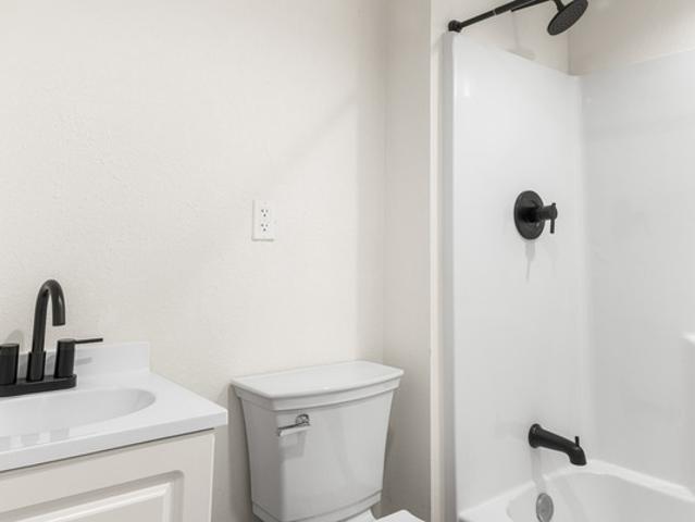 Live in Cathedral City, a 13 minute walk to transit stop Avn Maravilla at Tachevah