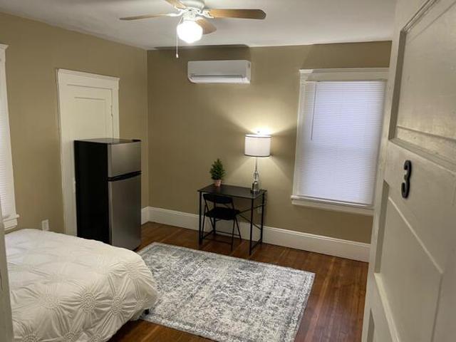 Live in Cleveland! Metro West Abode