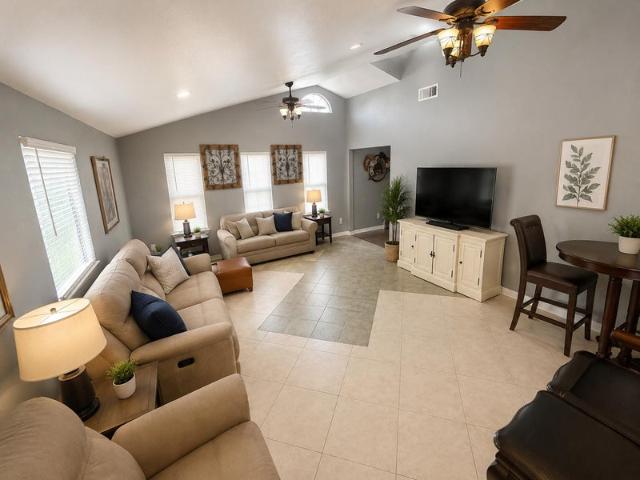 Live in Gentilly | Cozy, Quiet & Convenient |Your