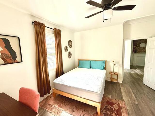 Live in Highland Park Southern Tip, a 4 minute walk to transit stop 4th + Chestnut