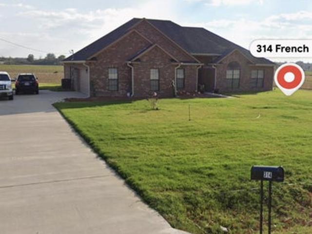 Live in Indianola, a 10 hours 27 minutes drive to