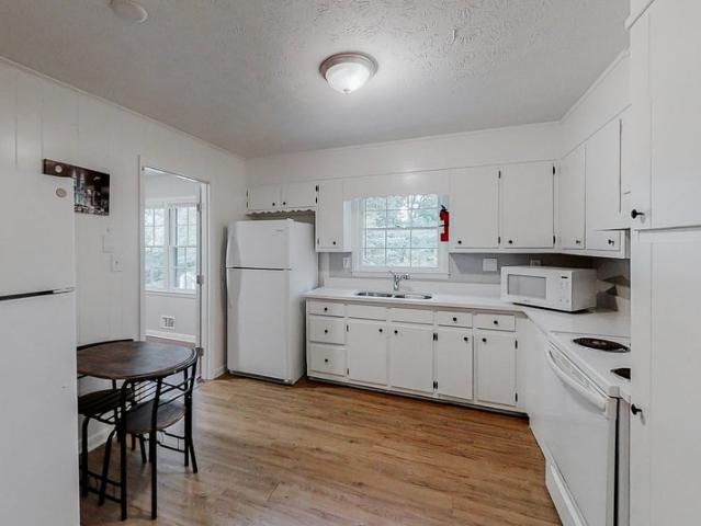 Live in Jonesboro