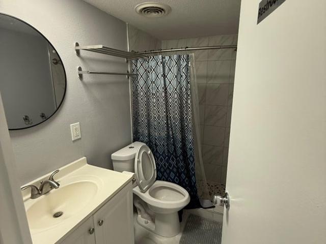 Live in Lake Nona Area without high cost and pe