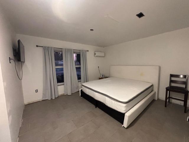 Live in Lake Worth Corridor