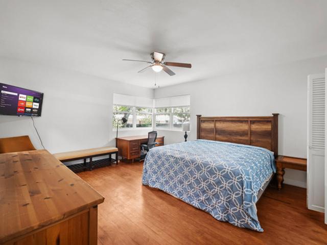 Live in Palatka, FL NEWLY RENOVATED HOME! Big, open rooms Sun filled windows Fresh, modern vibe Don’t miss your chance to call this beauty HOME!