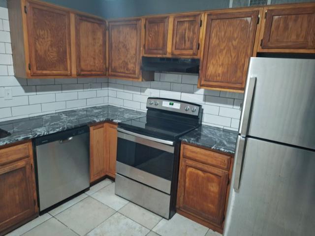 Live in Riverway EstatesBruton Terrace 4 bedroom 2