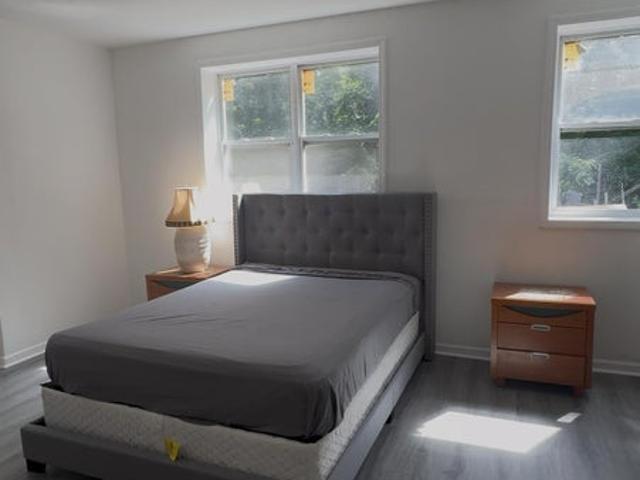 Live in Rosedale Heights