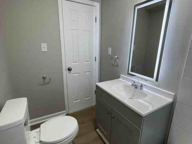 Live in Style at Bellagio East Living I: Convenient and Vibrant Community in Indianapolis 2 Bedroom Apartment for Rent at 7036 E 10th St, Indianapolis, IN 46219 East Gate