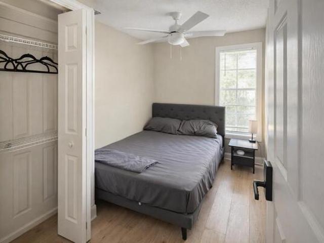 Live in Southeast Seminole Heights a neighborhood with charm and character. Large open front yard