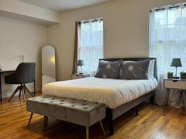 Live in Springfield/Belmont, walk to University Hospital and Rutgers NJMS