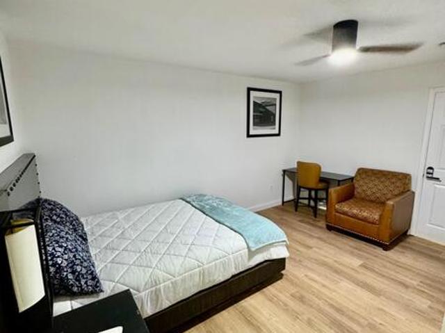 Live in University Hills, a 5 minute walk to transit stop 7000 Manor/Susquehanna