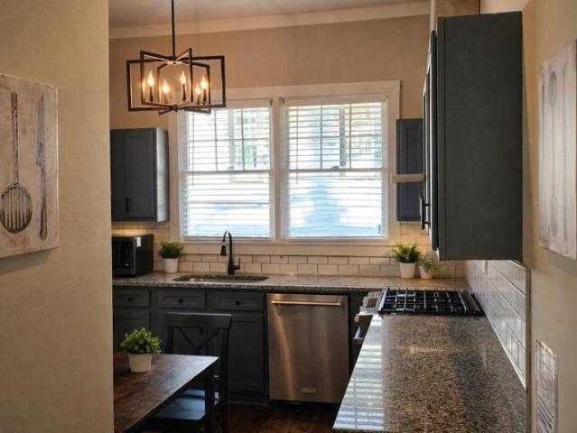 Live in Vibrant Lakewood Heights Atlanta Community