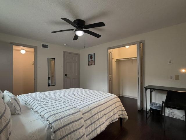 Live in Westbury | Near South Main and Sam Houston