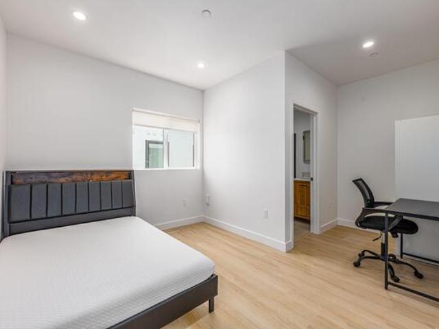 Live in Westlake! NEW UNITS OPEN! Fully Furnished Rooms!