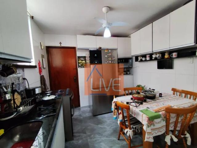 LIVE VENDE: Apartamento com 3 quartos, sendo 1 suíte e vaga, 120 m² por R$ 950.000 Icaraí Niteró