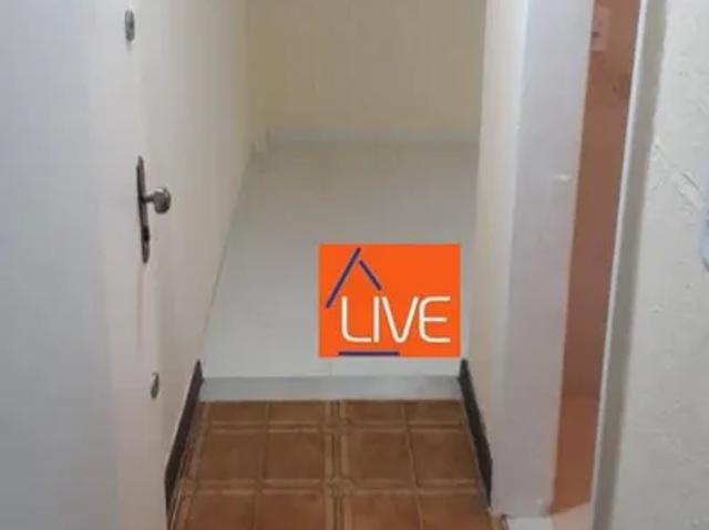 Live vende apartamento de 2 quartos no Condomínio Alto Icaraí