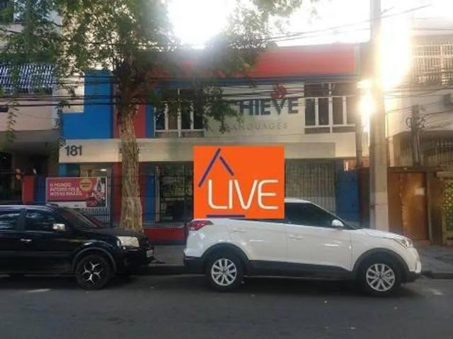 Live vende Casa Comercial 300 m², com recepcão e 12 salas