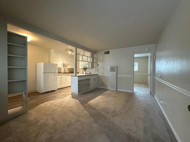 Live Where Downtown Meets Midtown, Absolute Must See!