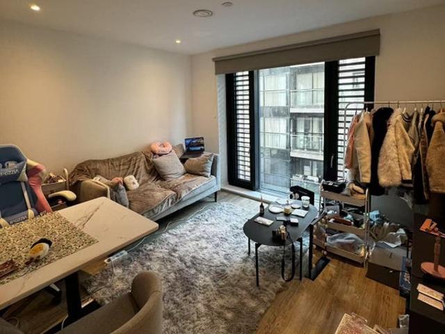 Liverpool city center big flat short term rental