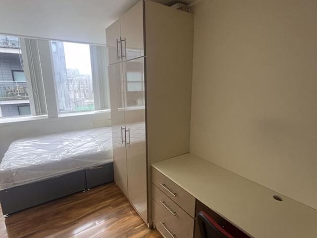 Liverpool City Centre Studio Apartment