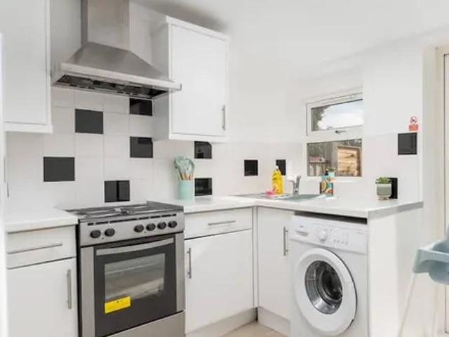 Liverpool, L14 5NG, United Kingdom | 2 bed townhouse for rent #165049339 | Rentberry