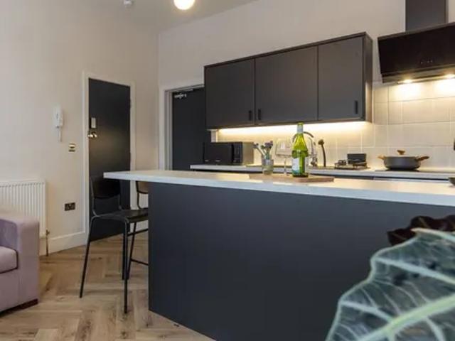 Liverpool, L19 0PB, United Kingdom | 1 bed apartment for rent #121489816 | Rentberry
