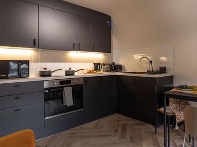 Liverpool, L19 0PB, United Kingdom | 2 bed apartment for rent #121490405 | Rentberry