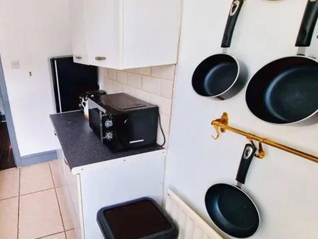 Liverpool, L13 8DD, United Kingdom | 4 bed house for rent #166731086 | Rentberry