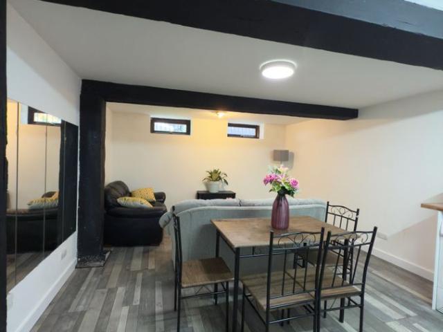Liverpool L1, 1 bed flat to rent, £1,150 pcm | PrimeLocation