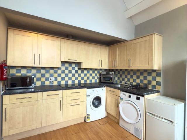 Liverpool L1, 1 bed flat to rent, £925 pcm | PrimeLocation