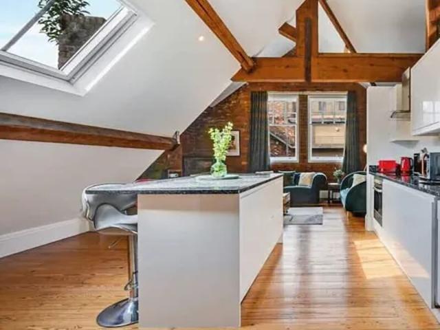 Liverpool, L2 2AY, United Kingdom | Studio apartment for rent #113993701 | Rentberry