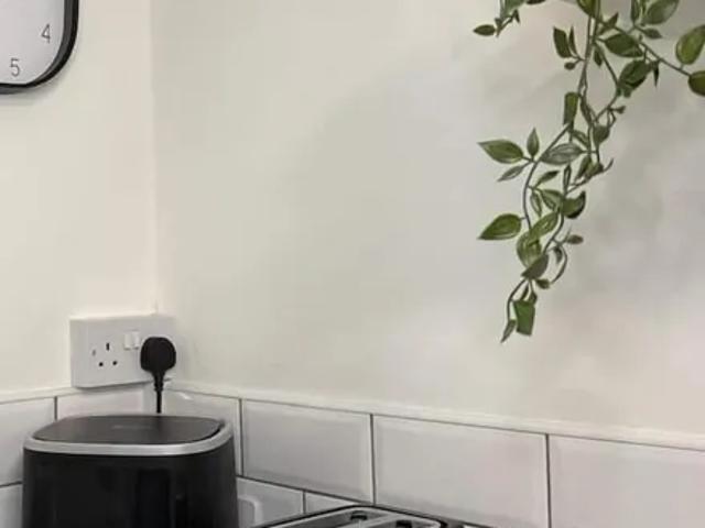 Liverpool, L3 3BQ, United Kingdom | Studio apartment for rent #165947218 | Rentberry
