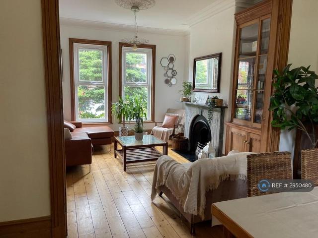 Liverpool, Liverpool, L13 4 bed terraced house to rent £2,650 pcm £612 pw