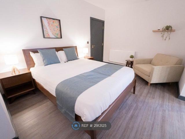 Liverpool, Liverpool L3, Studio to rent, £1,300 pcm | PrimeLocation