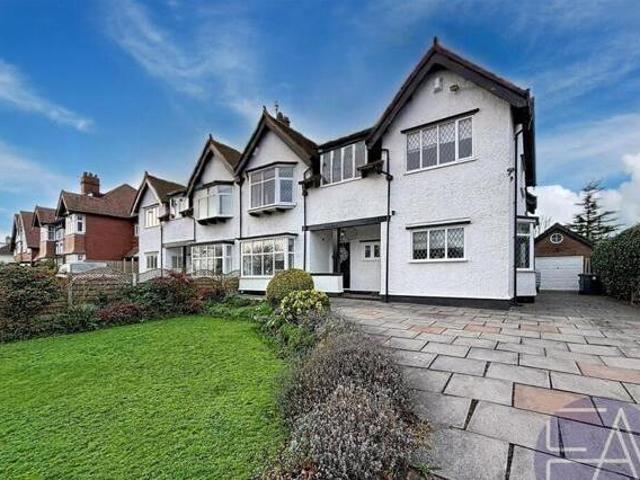 Liverpool Road, Birkdale, 5 Bedroom Semi detached