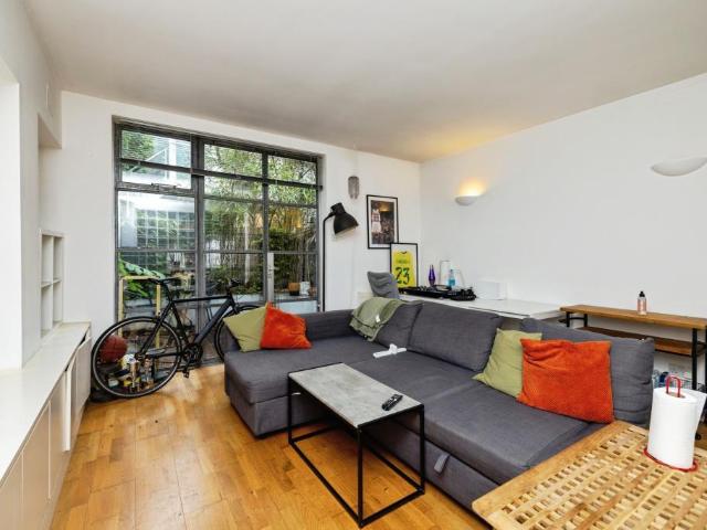 Liverpool Road, Islington, N1 1 bed flat to rent £3,200 pcm £738 pw