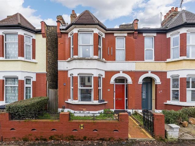 Liverpool Road, Leyton, London E10, 3 bed property to rent, £2,700 pcm | PrimeLocation