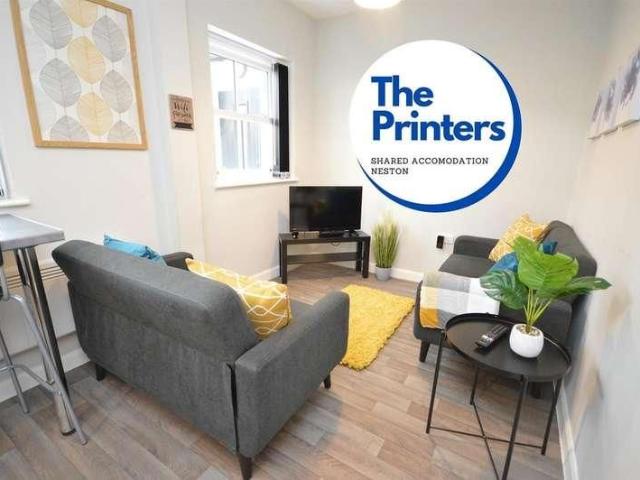 Liverpool Road, Neston, CH64