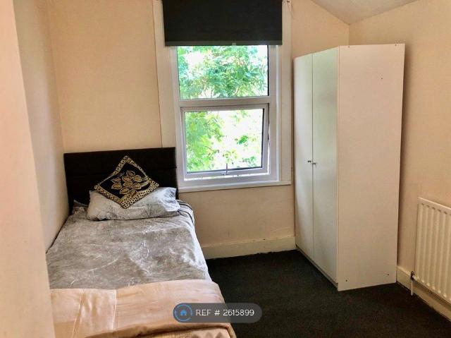 Liverpool Road, Reading RG1, Room to rent, £600 pcm | PrimeLocation