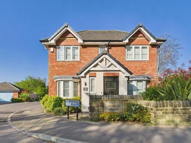 Liverpool Road, Rufford, 3 Bedroom Detached