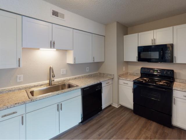 LivGreen Gardens 2 Bedroom Apartment for Rent at 3128 Utah Pl, Greensboro, NC 27405