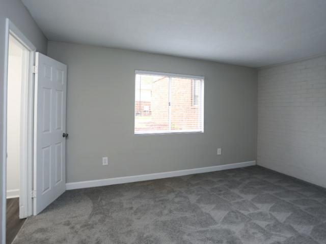 LivGreen Gardens 2 Bedroom Apartment for Rent at 3128 Utah Pl, Greensboro, NC 27405