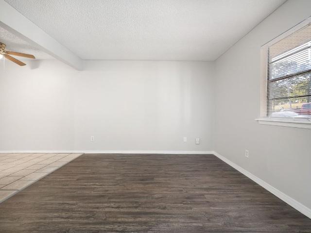 Livin' Lakeside! 1 Bedroom Home for Rent at 1331 S 46th St, Fort Smith, AR 72903