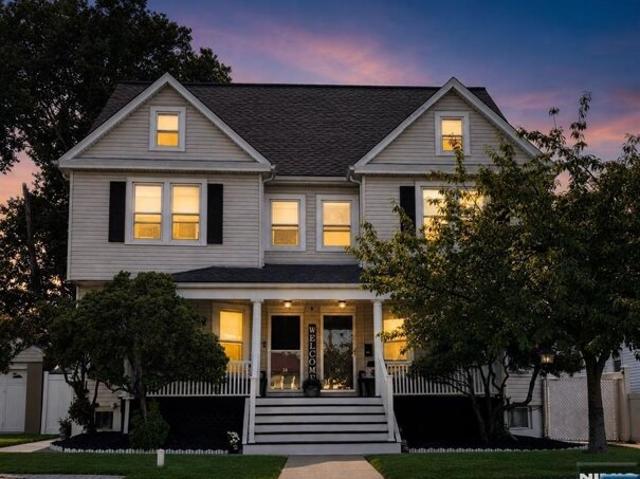 Livingston Ave, Lyndhurst, Home For Sale