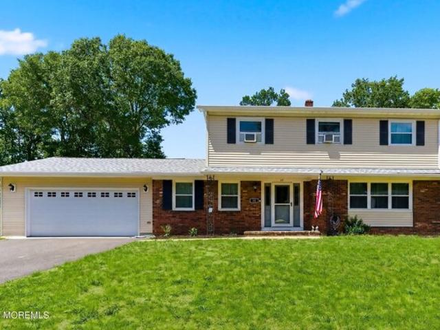 Livingston Dr, Howell, Home For Sale