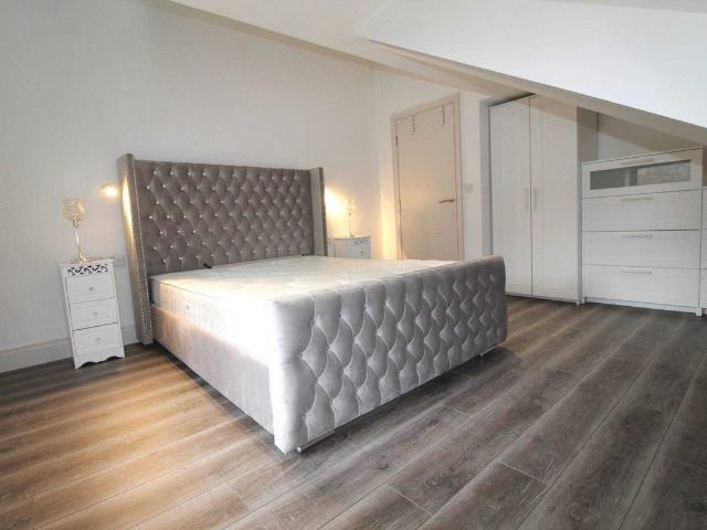 Livingston Drive North, Liverpool L17, 1 bed flat to rent, £850 pcm | PrimeLocation