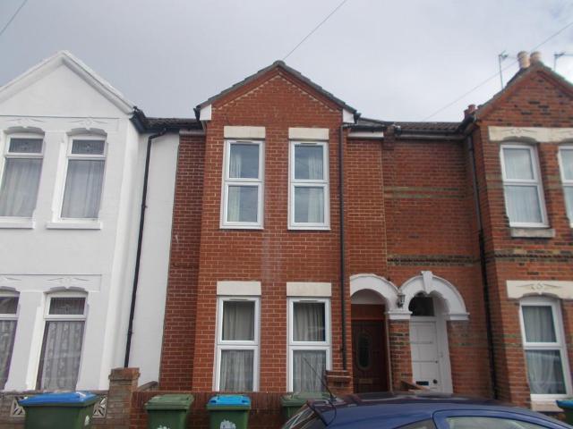 Livingstone Road, Southampton 5 bed terraced house to rent £2,375 pcm £548 pw